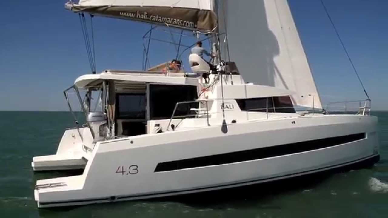 Bali 4.3 | Catamaran charter Split