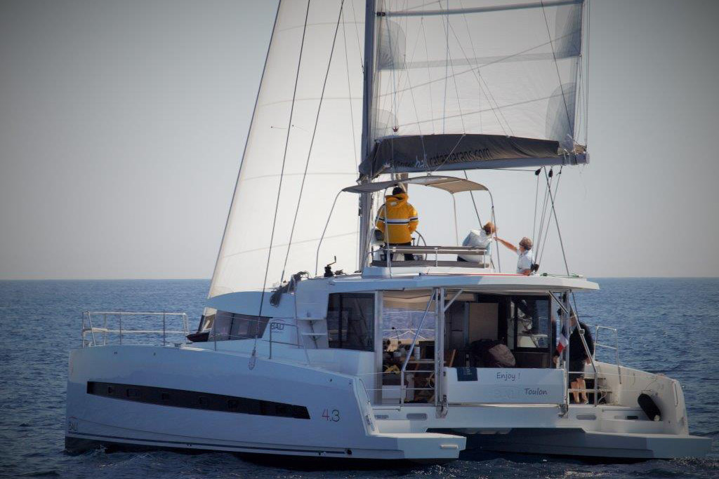 Bali 4.3 | Catamaran charter Split