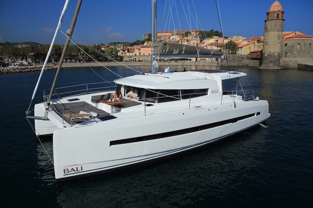 Bali 4.5 - Sophie | Catamaran charter Split